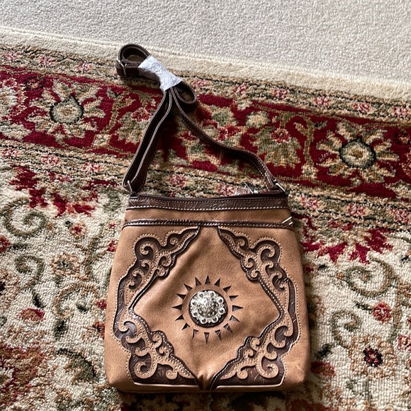 Teva | Bags | Leather Western Country Beige Swirl Crossbody New | Poshmark